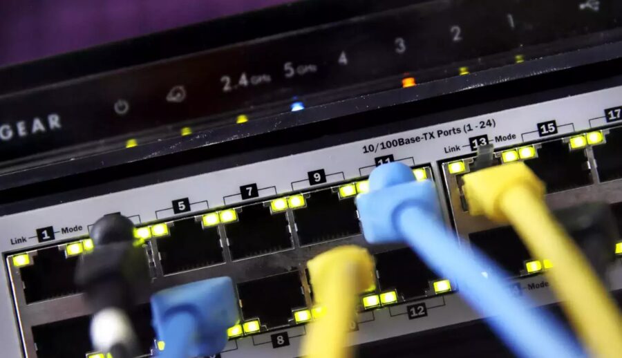 Tell Congress: Restore Net Neutrality - Credo Action