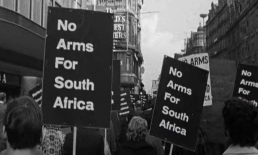 10 Textbook Examples Of Grassroots Activism - Revolutionizing Society